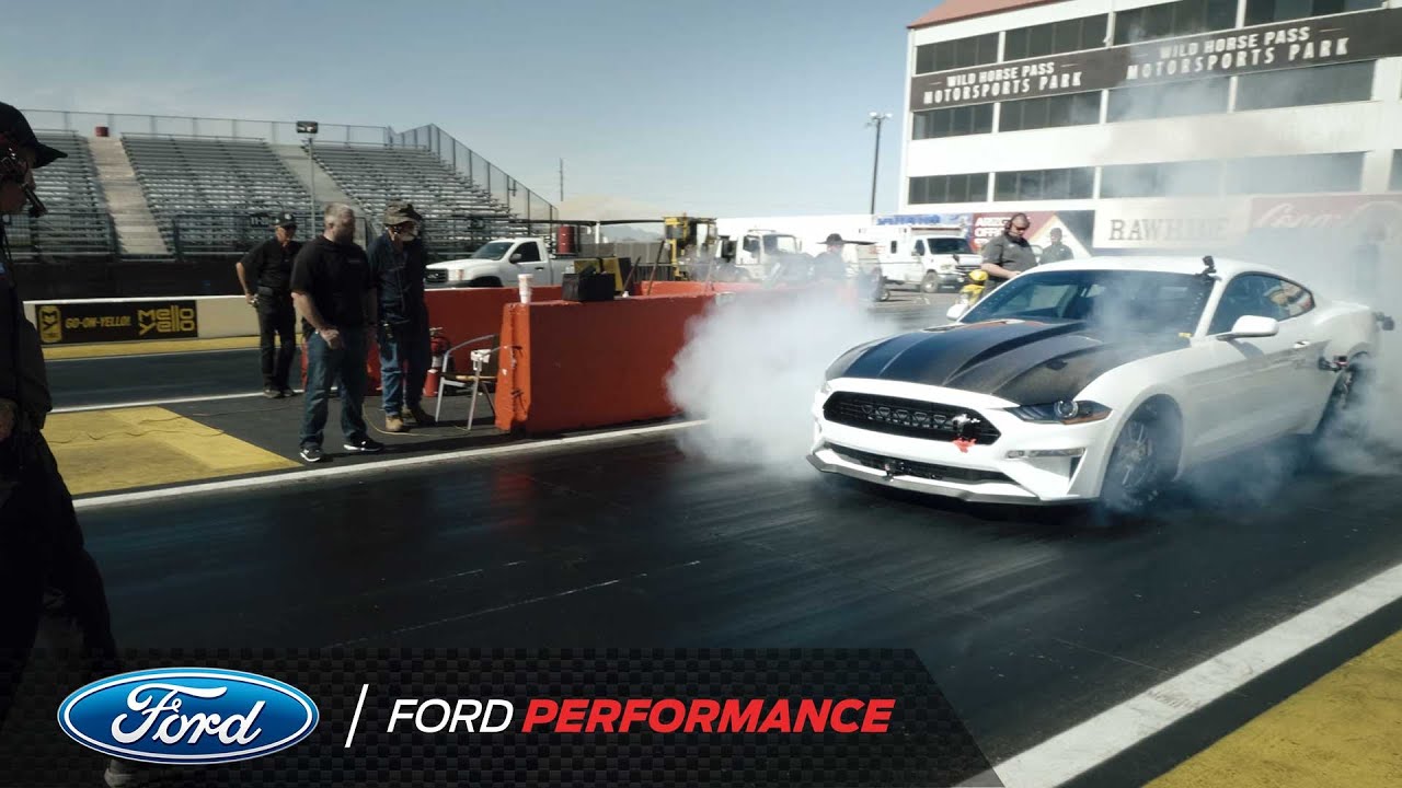 Vidéo : Ford Mustang Cobra Jet, un dragster 100% électrique de 1400 ...