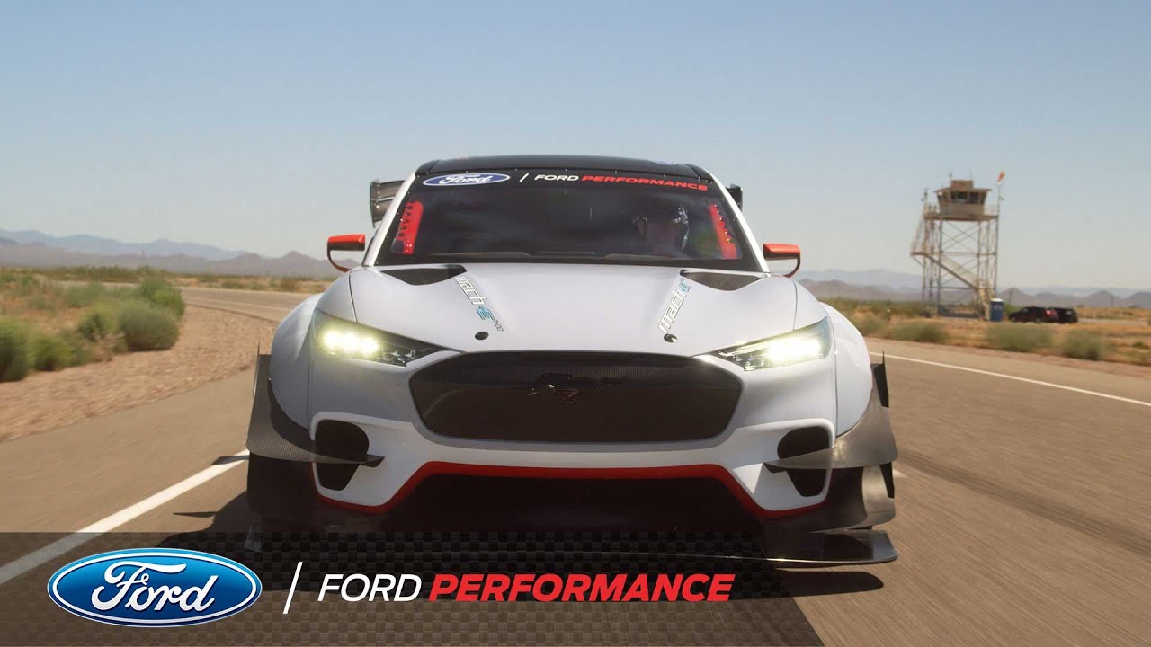 Vidéo : Ford Mustang Mach-E 1400, un prototype électrique extrême de ...
